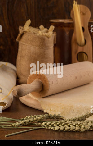 making pasta itself Stock Photo - Alamy