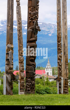 Canada, British Columbia, Kispiox. Gitxsan and Wet'suwet'en tribe totem ...