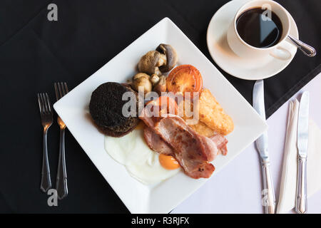 full Scottish breakfast Stock Photo - Alamy