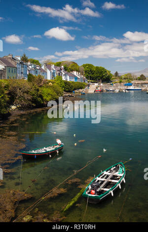 Ireland, County Galway, Roundstone, harbor view Stock Photo - Alamy