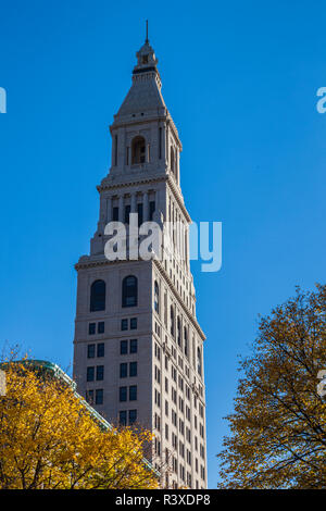 USA, Connecticut, Hartford, Travelers Tower, headquarters of the ...