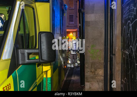 Bath Somerset UK, 24th November 2018 Fire crew putting on breathing ...