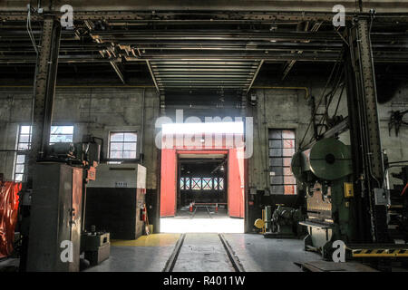 Locomotive Shop Tour, Steamtown National Historic Site, Scranton ...