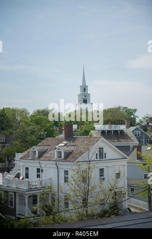 North America, USA, Massachusetts, Nantucket. A shingled building housing a gift shop and juice ...