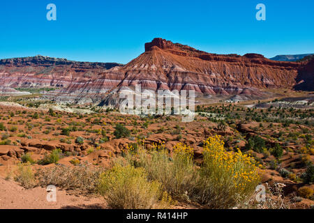 USA, Utah, Paria. View along trail to ghost town Stock Photo - Alamy