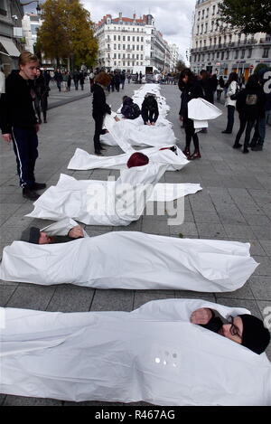 L269 animals rights defenders take part in a die-in to protest animals ...