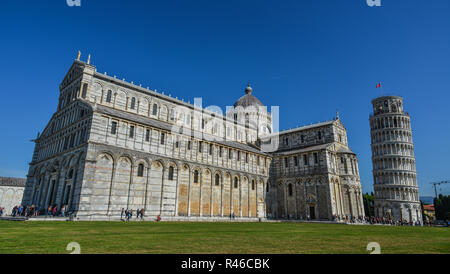 Pisa, Italy - Oct 18, 2018. Medieval Leaning Tower of Pisa (Torre di ...