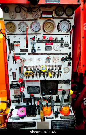 Offshore oil rig control room Stock Photo - Alamy