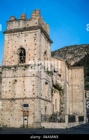 Sunrise Stilo village, Calabria, Italy Stock Photo - Alamy