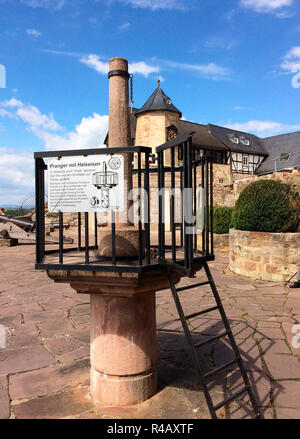 Waldeck Castle with pillory, Hesse, Germany, Europe Stock Photo - Alamy