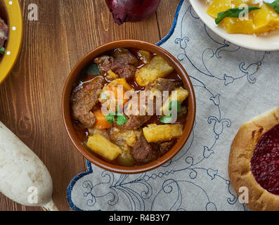 Karjalanpaisti, Karelian hot pot, traditional meat stew originating ...