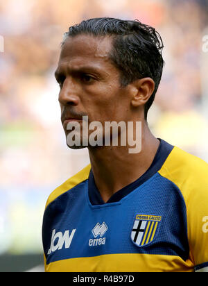 Bruno Alves of Parma Calcio 1913 challenges Duvan Zapata of Atalanta ...
