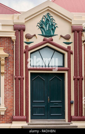 The Toitū Otago Settlers Museum is New Zealand's oldest history museum ...