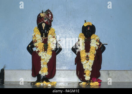 Statue of Vithoba and Rakhumai, Theur, District Pune, Maharashtra ...