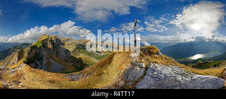 Rotspitze with summit cross, Rofan Mountains, Achensee, Maurach, Tyrol ...