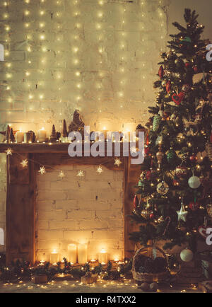 holiday gifts background warm stars Stock Photo - Alamy