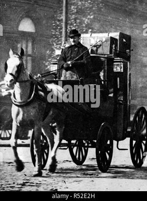 Growler Cab in London Stock Photo - Alamy