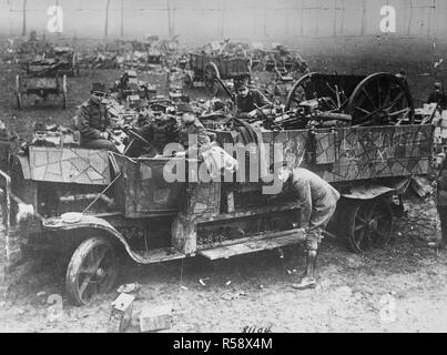 German Evacuation of Occupied Territory - First exclusive photo of the ...