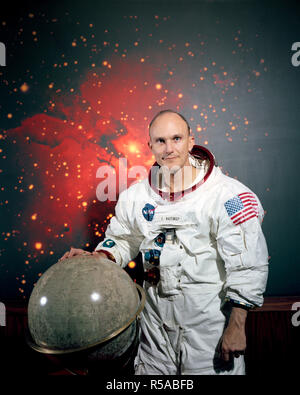 1969 Portrait - Astronaut Thomas K. Mattingly II Stock Photo - Alamy