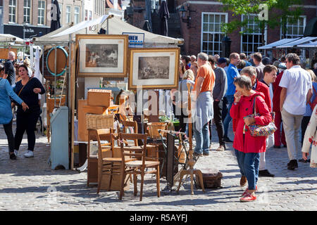 Zutphen, Netherlands – August 26, 2018: Antiques and curiosities market ...