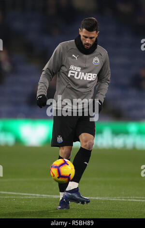 Fabian Schar of Newcastle United warms up prior to the Premier League ...
