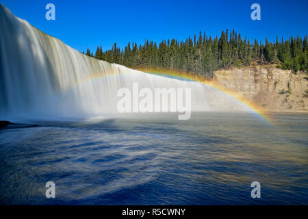 Lady Evelyn Falls and Kakisa River, Kakisa, Northwest Territories ...
