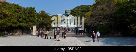 Japan,Tokyo,Kamakura,Daibutsu,The Great Buddha with Autumn Leaves Stock ...