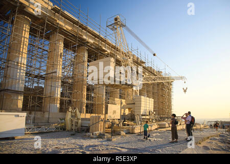 Construction work at the Parthenon, Athens, Greece Stock Photo - Alamy