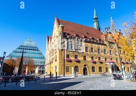 Glass pyramid Library Ulm Stock Photo - Alamy