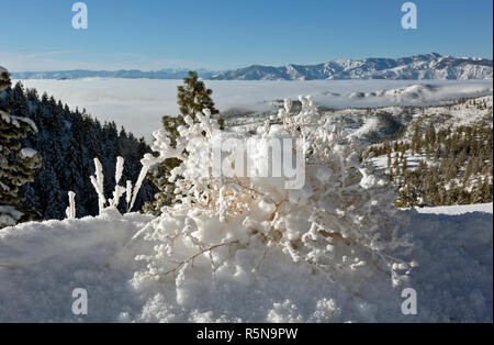 Beautiful winter view of Lake Chelan with blue lake and mountain tops ...