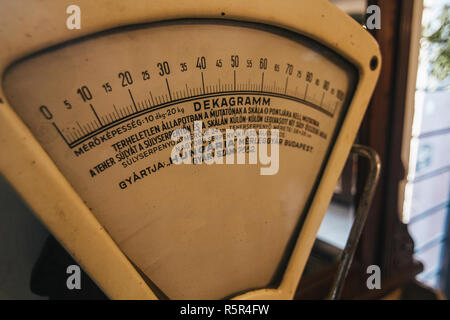 Old fashioned weighing machine scales in stones pounds and kilograms ...