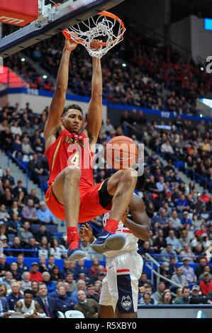 Arizona center Chase Jeter (4) in the first half during an NCAA college ...