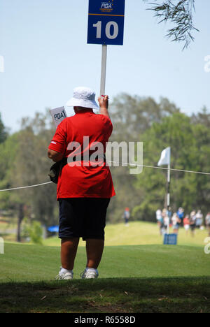 "Quiet Please" golf sign Stock Photo - Alamy