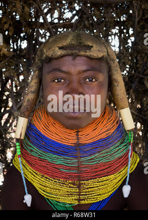 Mwila tribe young woman, Huila Province, Lubango, Angola Stock Photo ...