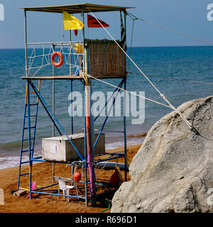 lifeguard stand tower lookout post swimming safety rescue protection ...