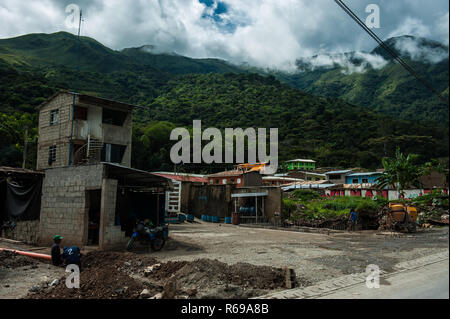 Small village of Santa maria in Peru Stock Photo - Alamy