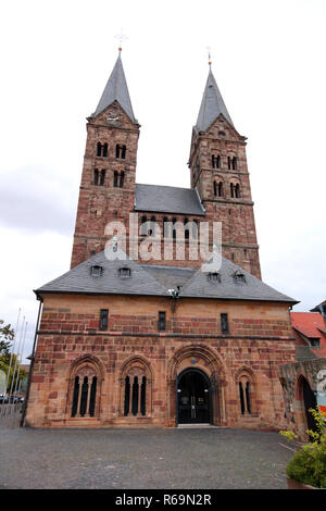 historic german city of fritzlar in the back perpendicular Stock Photo ...