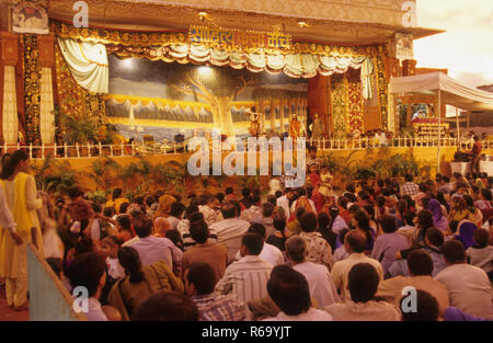 Dussehra festival, Dasara, Vijayadashami, Ramlila Ramayana epic stage ...