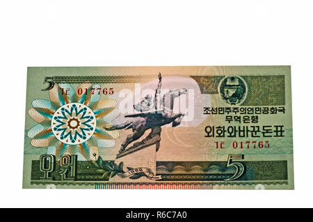 North Korea 5 Five Won Bank Note Stock Photo - Alamy