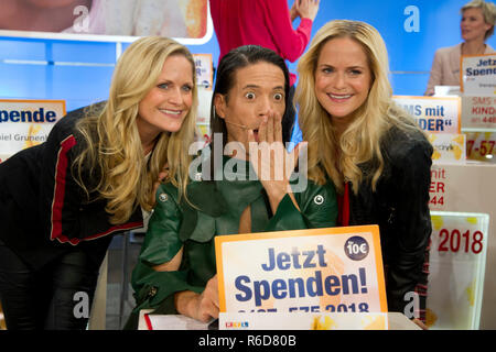 Melanie BERGNER (left) and Angela BRAUN, moderators Portraet, PortrÃ t ...