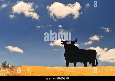 Osborne bull billboard, Toro de Osborne, near Conil, Andalucia, Spain ...