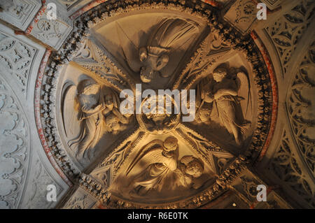 The details of Croatian city Sibenik Stock Photo - Alamy