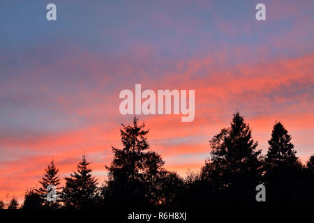 Sunset skies, Greater Sudbury, Ontario, Canada Stock Photo - Alamy