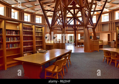 Inside Gates Western History reading room of Denver public library ...