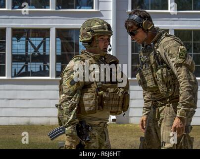 A pararescueman from the 58th Rescue Squadron waits to take-off in a UH ...