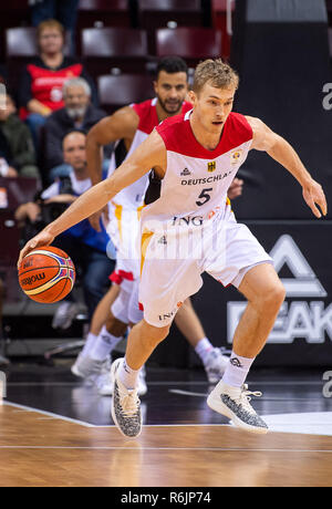 03 December 2018, Baden-Wuerttemberg, Ludwigsburg: Basketball: World ...
