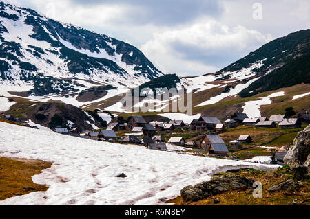 Small houses on the Vranica Stock Photo - Alamy