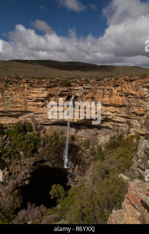 The Nieuwoudtville Waterfall, on the Doorn River eroding the Table ...