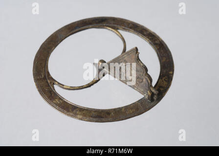 Brass disc, scale of sundial with folding fin, sundial measuring ...