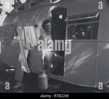 Caravan with washing on line Stock Photo - Alamy